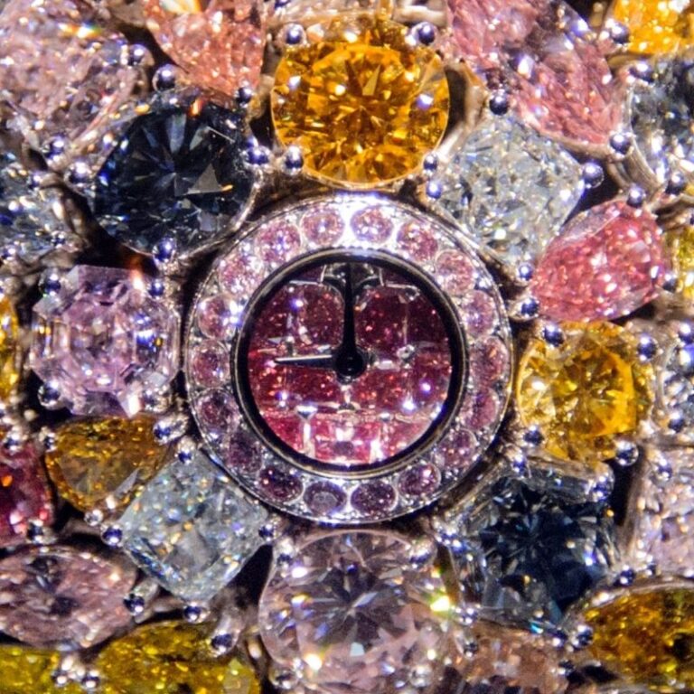 Crown of Light: Graff's Hallucination Extraordinaire 110-Carat Fancy ...
